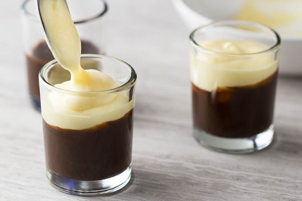 White Russian Pudding Shots: Adult Alcoholic Dessert - So Good